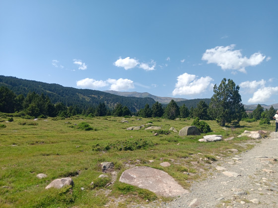 Der See Lac des Bouillouses, der Estany de la Pradella, der Estany ...